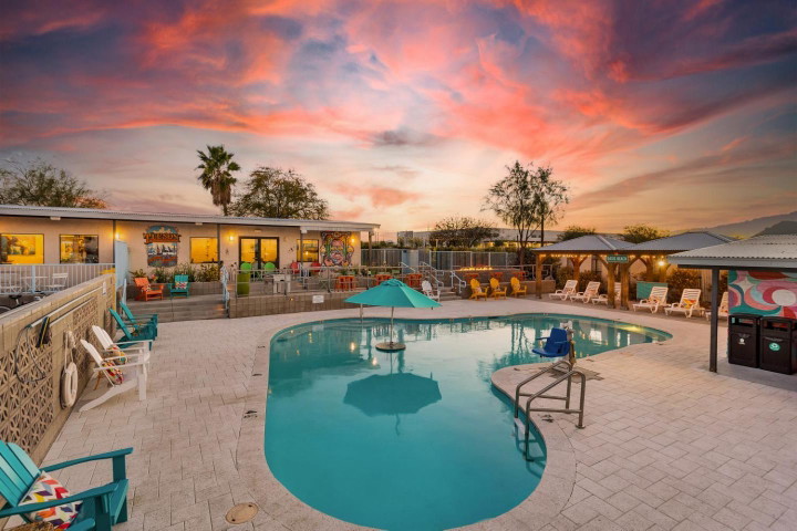 Hotel Mccoy Tucson - Art, Coffee, Beer, Wine, Pool - Sonora