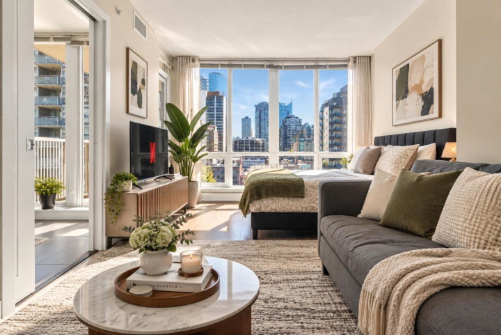 Beautiful 2 Bedroom Vancouver City Stay - West Vancouver