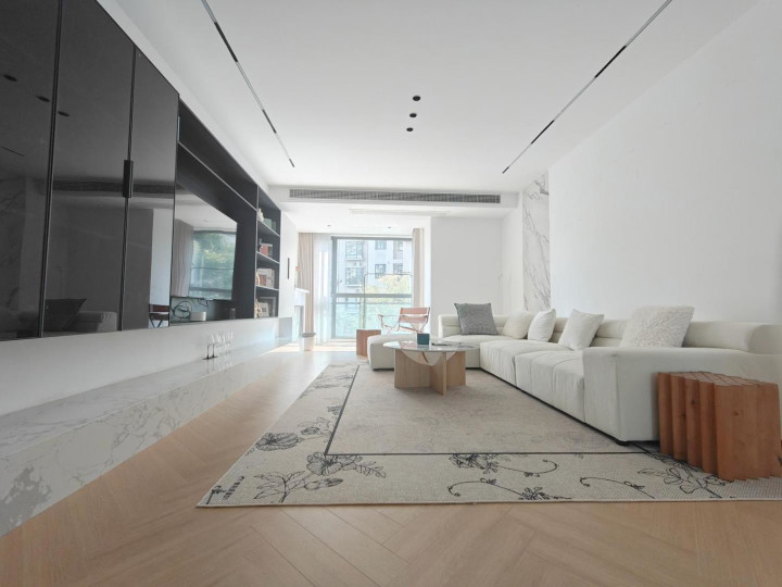Eastern Hub - Bund Branch Designer Open Kitchen Super Large Sofa Deluxe Three Room - Shanghai