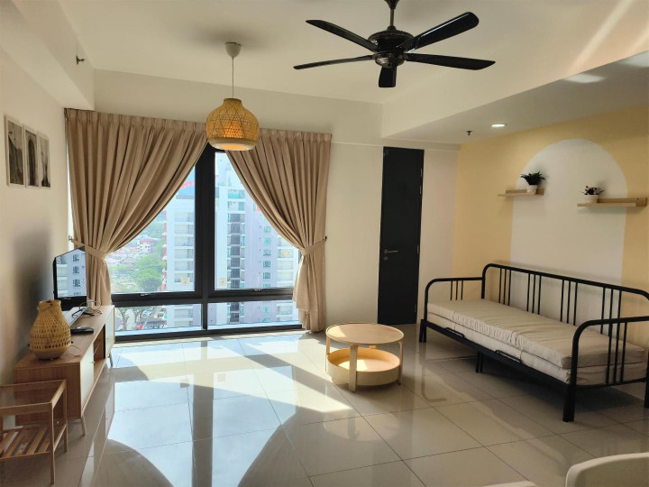 New Georgetown Tropical Macalister 218 Homestay 9pax To11pax Heng - George Town