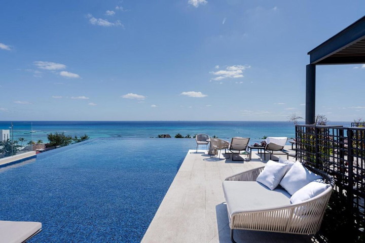 2br Luxury On The 38th With Beachfront Access - Cozumel