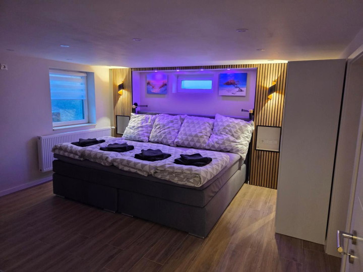 Exklusive Ferienwohnung Nahe Phantasialand & Köln I Xl-bett I Wellness - Optional Buchbar - Cologne