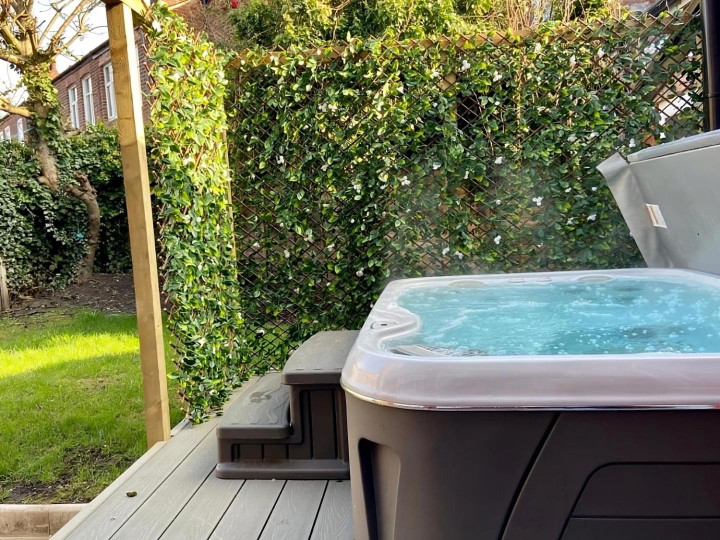 The Safari House - Your Ultimate Relaxation Destination - Oldham