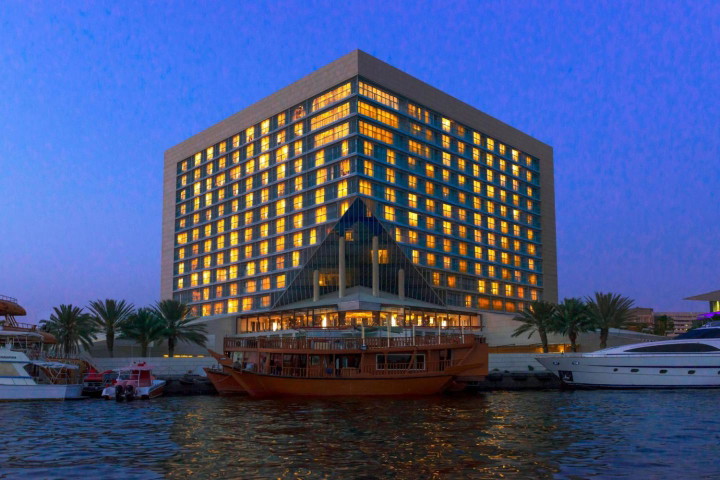 Sheraton Dubai Creek Hotel & Towers - Dubai