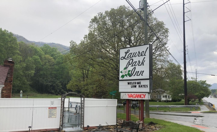Laurel Park Inn - Waynesville, NC