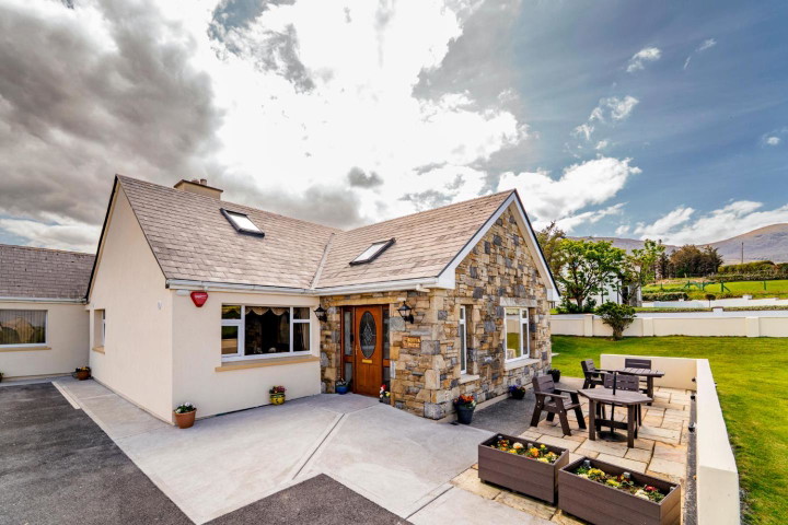 Bertra House B&b - Westport