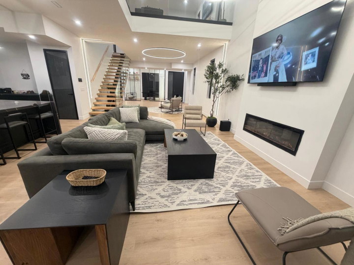 Downtown Luxe Stay - High River - Alberta