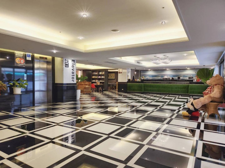 Shihzuwan Hotel – Kaohsiung Station - Zuoying District