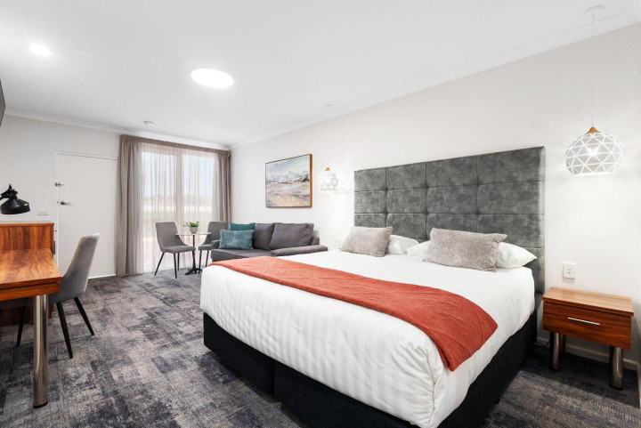 Comfort Inn Deakin Palms - Murray River