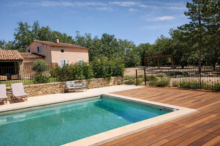 Mas De La Chêneraie Blanche, Maison De Vacances Avec Piscine En Luberon - Roussillon