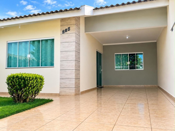 Casa Próximo Ao Shopping Catuai, Eventos Vivaro E Uem,lebloc - Maringá