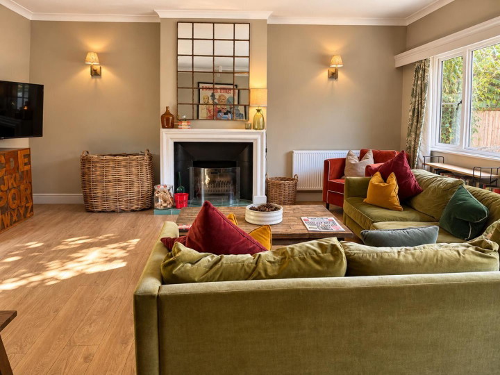 Spacious Country Cottage Sleeps 8, Air Con, Fire Pit & Dog Friendly Close To Bath - Bath