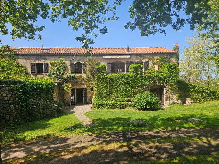 Appartement En Rez-de-jardin - Calenzana
