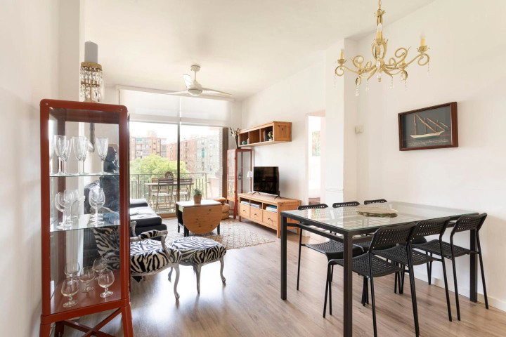 Cozy Apartment Near Fira Gran Via With Ac - L'Hospitalet de Llobregat