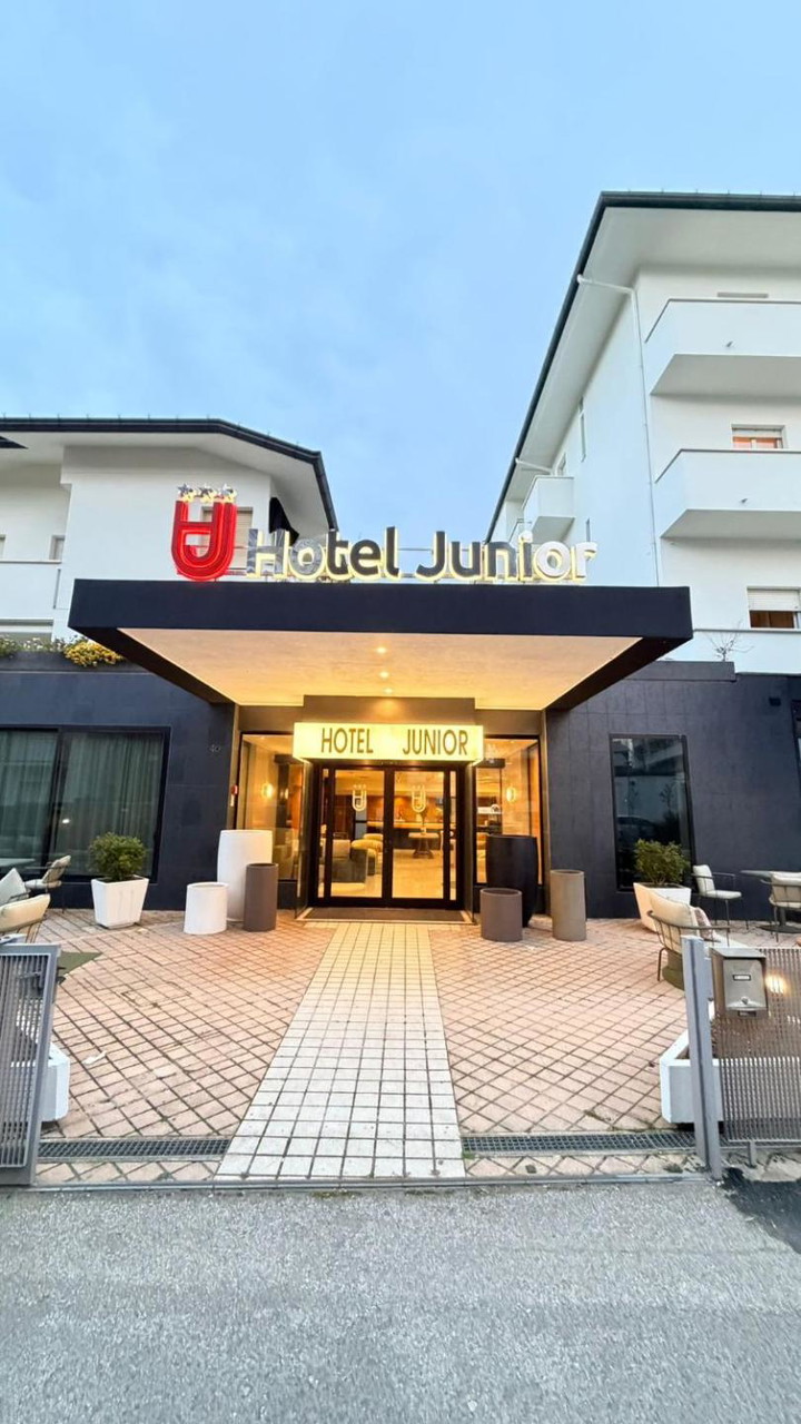 Hotel Junior By Oasigroup Hotels - Rimini