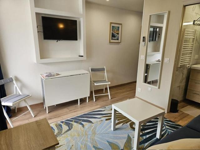 Elegant Studio, 2-4 People, Wifi, Pool, Parking - Bayonne