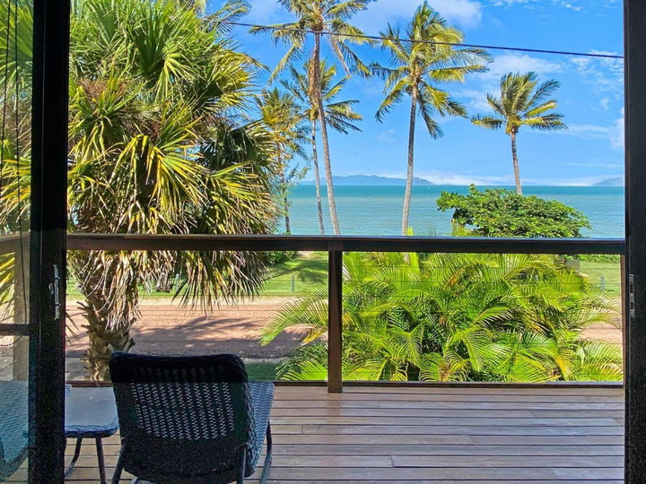 Beachside Palms Unit 2 - Magnetic Island