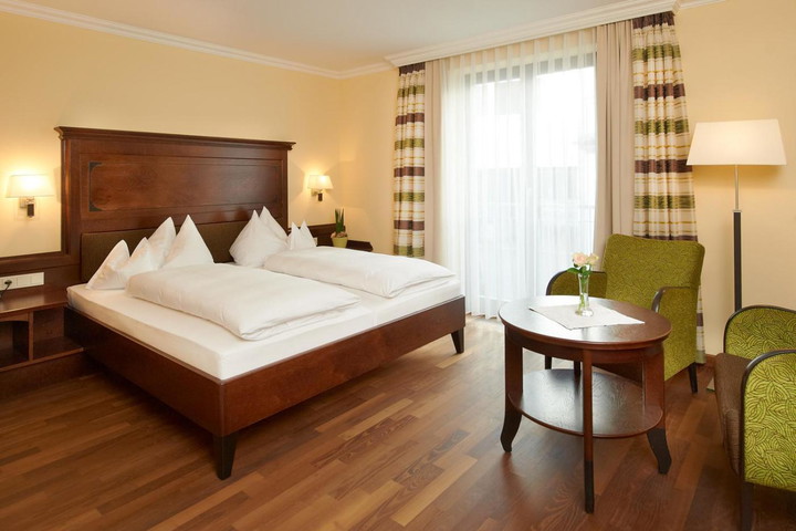 Hotel Zur Post - Furth im Wald