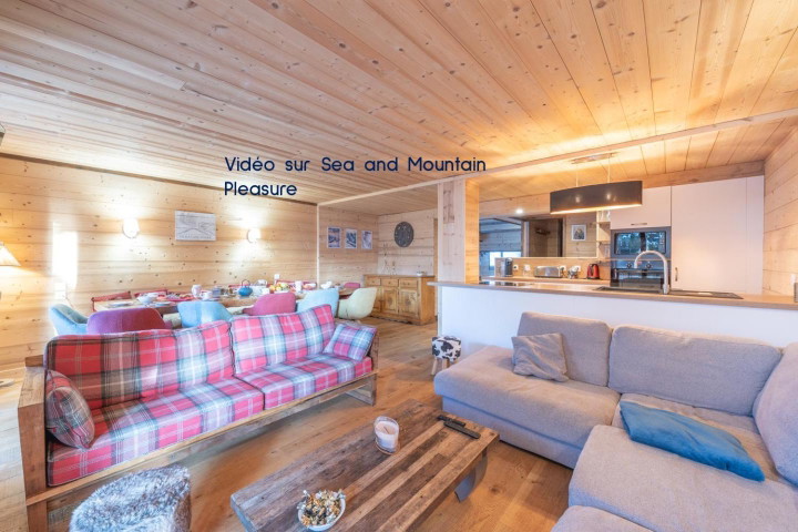 Chalet Alpe D'huez 1850-sea And Mountain Pleasure Avec 2 Appartements- 1 Appartement 3 Chambres 8 Couchages - 3 Salles D'eau Et 1 Appartement 5 Chambres 12 Couchages 5 Salles D'eau - Jacuzzi Et Sauna -Pieds Des Pistes Et Centre - Vaujany