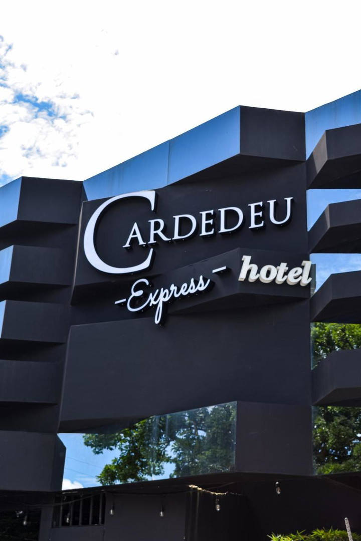 Cardedeu San Benito Express - San Salvador