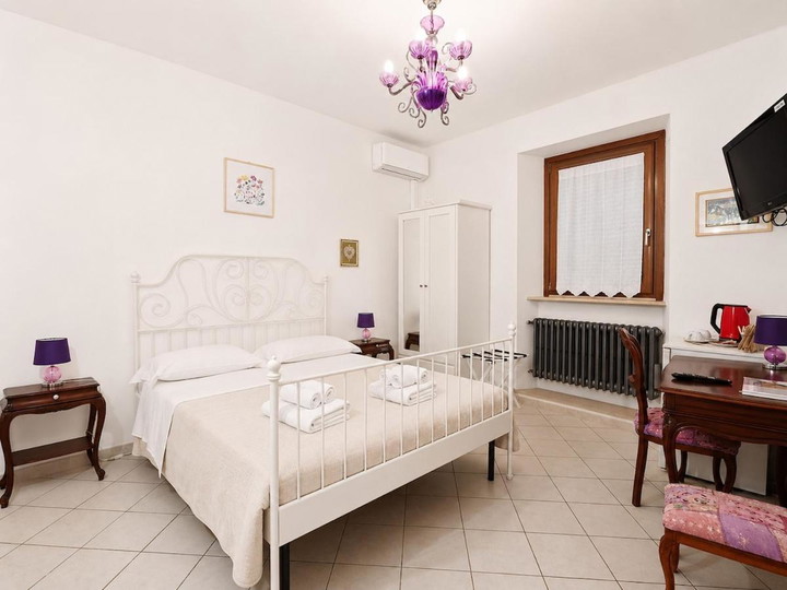 B&b La Viola - A 300mt Dal Mare, Centro Storico E Stazione - Senigallia