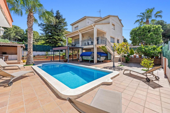 Casa Anglada - Segur de Calafell