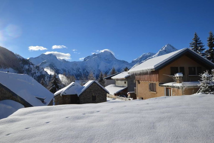 Chalet Le Vertical - Chalet5*, Sauna, Jacuzzi, Billard, Balnéo, Massage, Pistes à 150 M - Les Deux Alpes