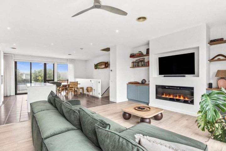 Coastal Resort Style Living Golf Tennis Pool & Beach - Torquay, Australia
