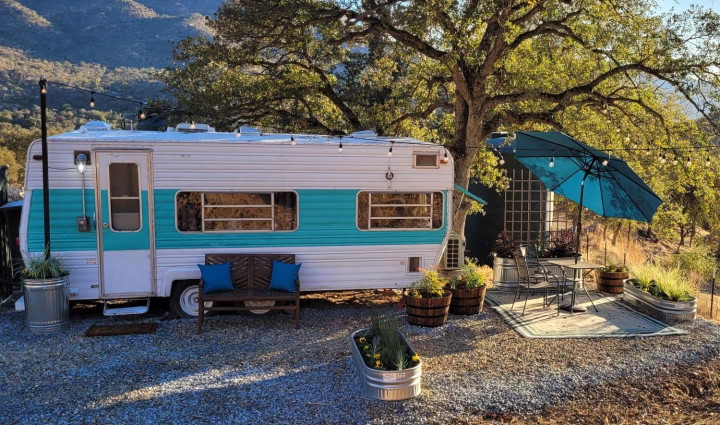 Cozy Farm Stay For Two - Three Rivers, CA