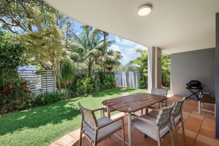 Pawfect Coastal - Pet Friendly Beachfront Pool - Coolum Beach
