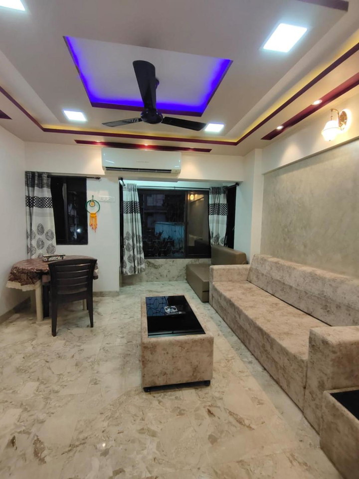Cozy Furnished Apartment One Block From The Ocean - Mumbai