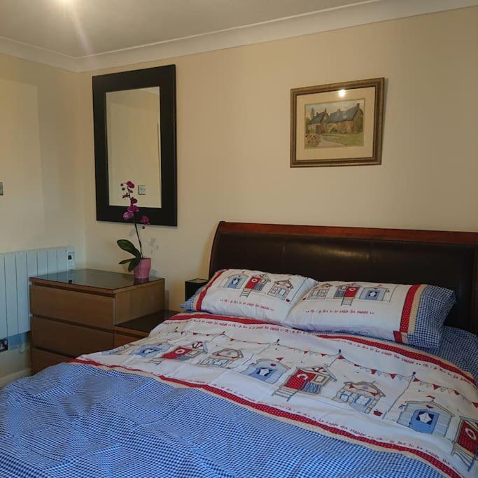 Stylish 2 Bed Flat At Camber Sands - Tenterden