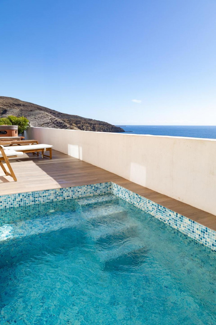 Seaside Home Jacuzzi Pool Free Surf Retreat - Canarias