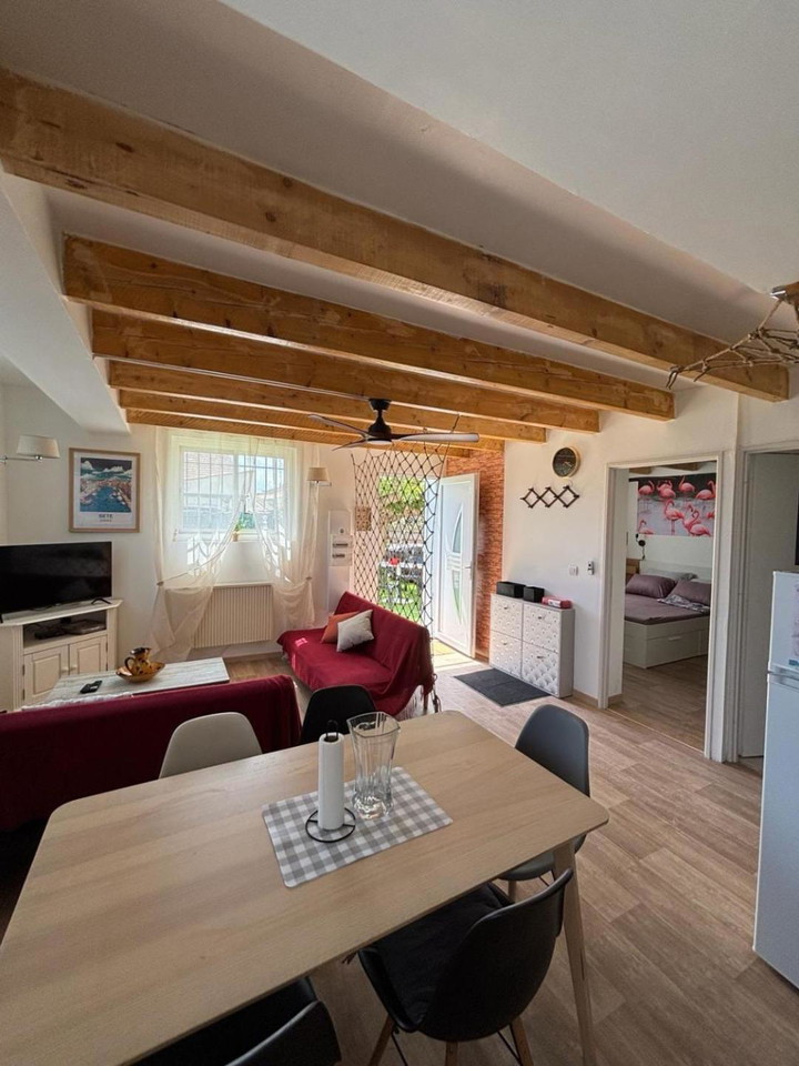 Modern 3-star Villa, 3 Bedrooms, Private Parking - Sète