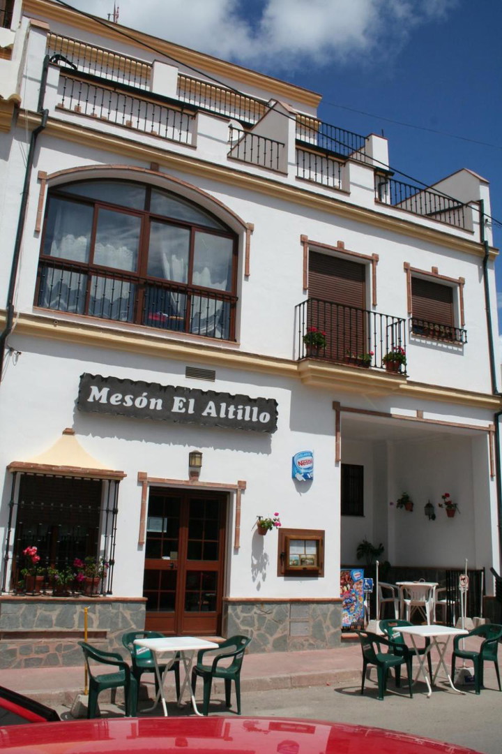 Apartamentos Sierra Del Hacho - Montejaque