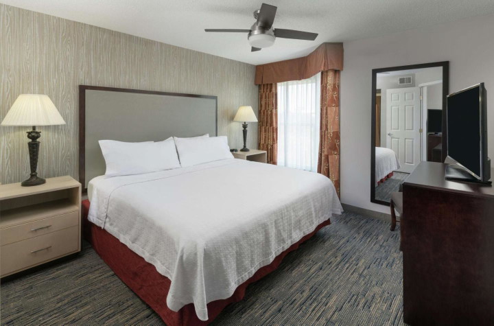 Home2 Suites By Hilton Chicago Schaumburg - Arlington Heights, IL
