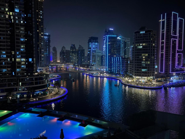 Premium 1br In Dubai Marina King Bed, Marina View, Near Jbr, Beach & Vibrant Nightlife - Dubai
