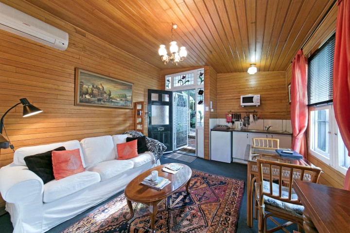 Hillside Country Retreat - York