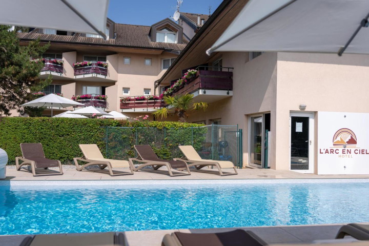 Logis Hotel Arc En Ciel - Thonon-les-Bains