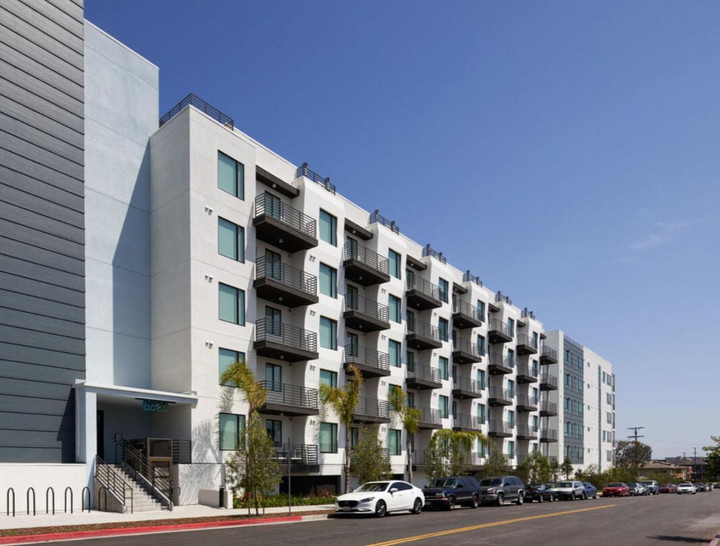 Lax 1 Bed Luxe With Free Parking - Hermosa Beach, CA
