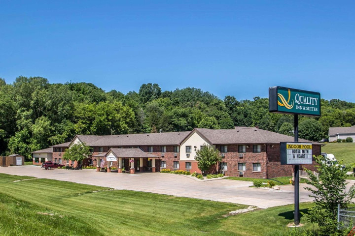 Quality Inn & Suites Decorah - Iowa