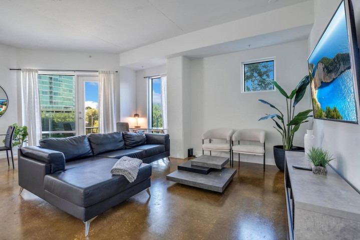 3 Bedroom Corner Suite - Winter Park, FL