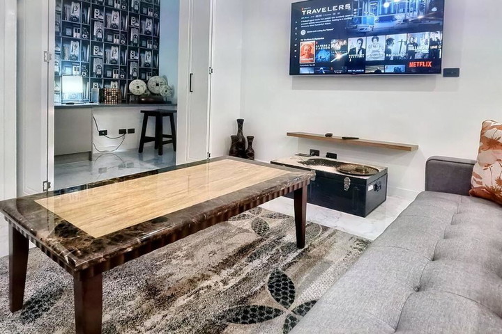 Beautiful New Home In Throsby With 5 Bedrooms - Canberra