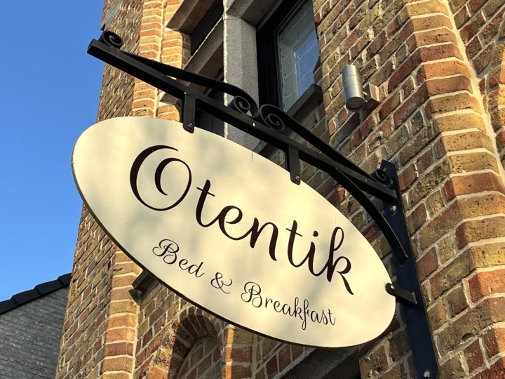 Bed And Breakfast Otentik - Knokke-Heist