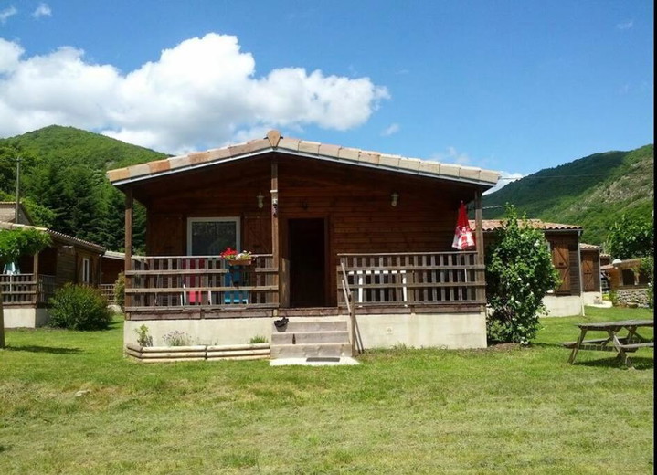 Le Clos Chantéric Accueille Jusquà 5 Personnes - Jaujac