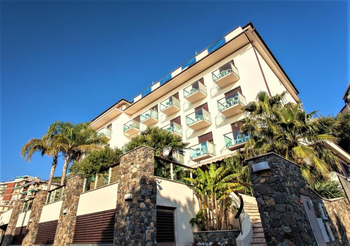 Hotel Ariston & Apartments - Varazze