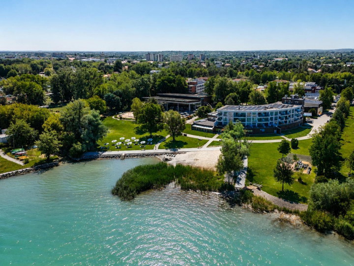 Hotel Azur Premium - Balatonkenese