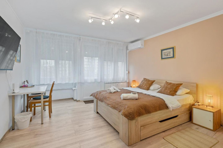 Main Bus Station Cozy Apartment With Private Bedrooms And Shared Spaces - Zagreb