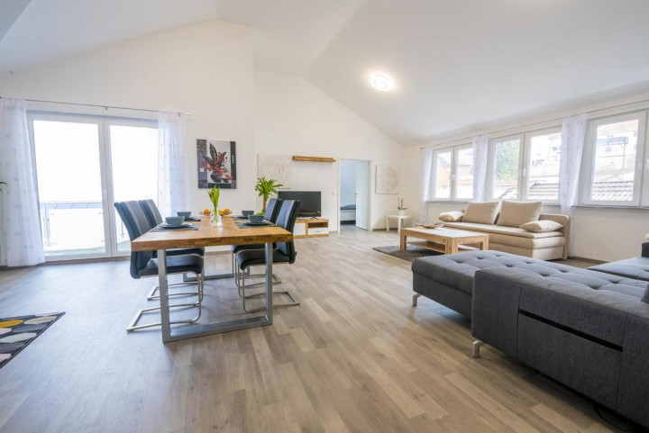 Möblierte Penthaus Wohnung - Rastatt