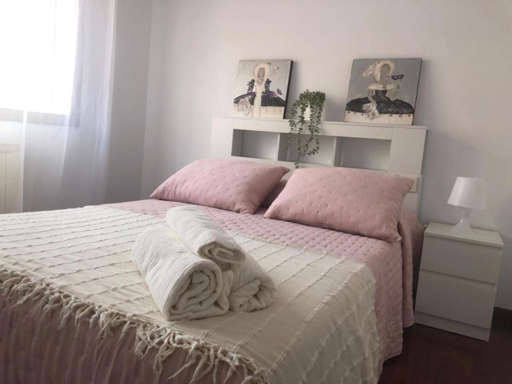Apartamento Xacobe Grove, 120 Metros Totalmente Equipado, Luminoso, Céntrico Y Con Plaza De Garaje - El Grove